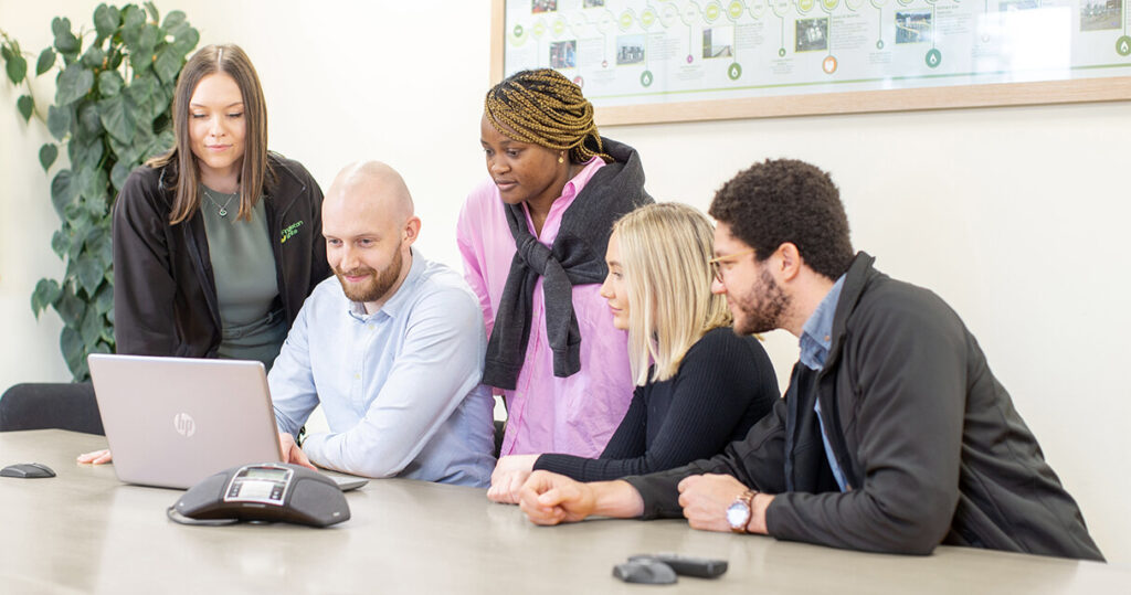 People - Fingleton White